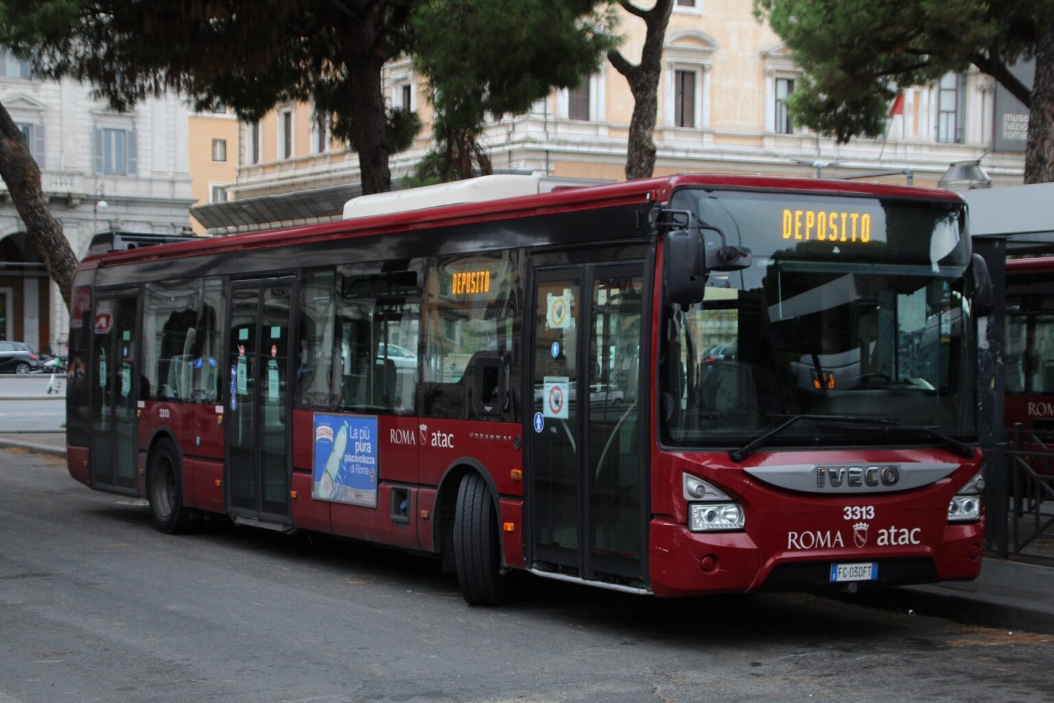 ATAC - Iveco Bus Urbanway 12 (galleria) - Trasporti a Roma