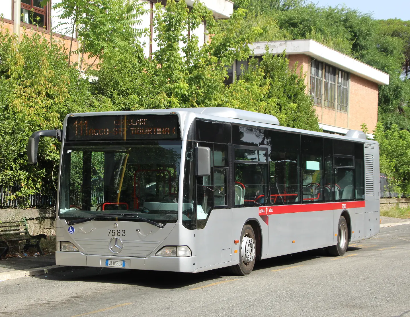 LINEA 111 (galleria) - Trasporti a Roma